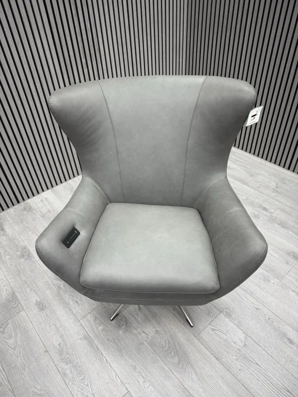 DFS Rogan Express Swivel Music Leather Chair Bluetooth - David James ...